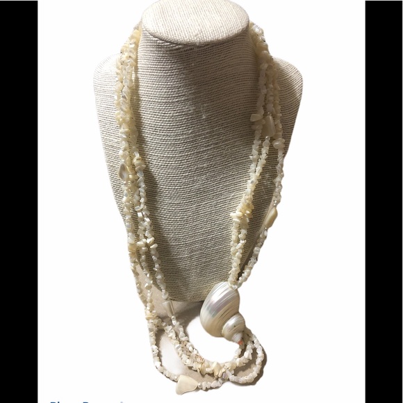 Vintage | Jewelry | Vintage Shell Necklace | Poshmark